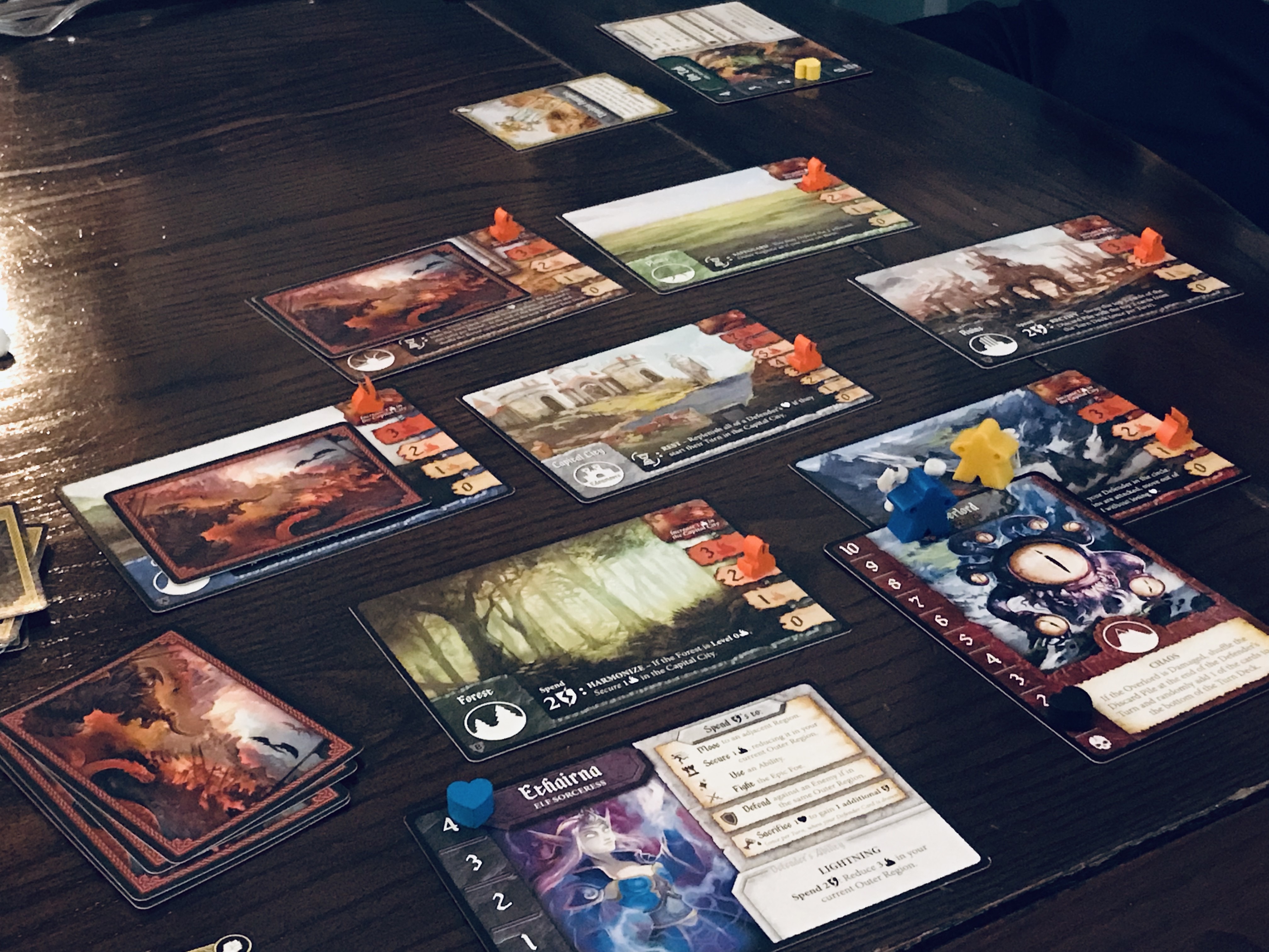 Tiny Epic Defenders – Strategy Tips – Elusive Meeple